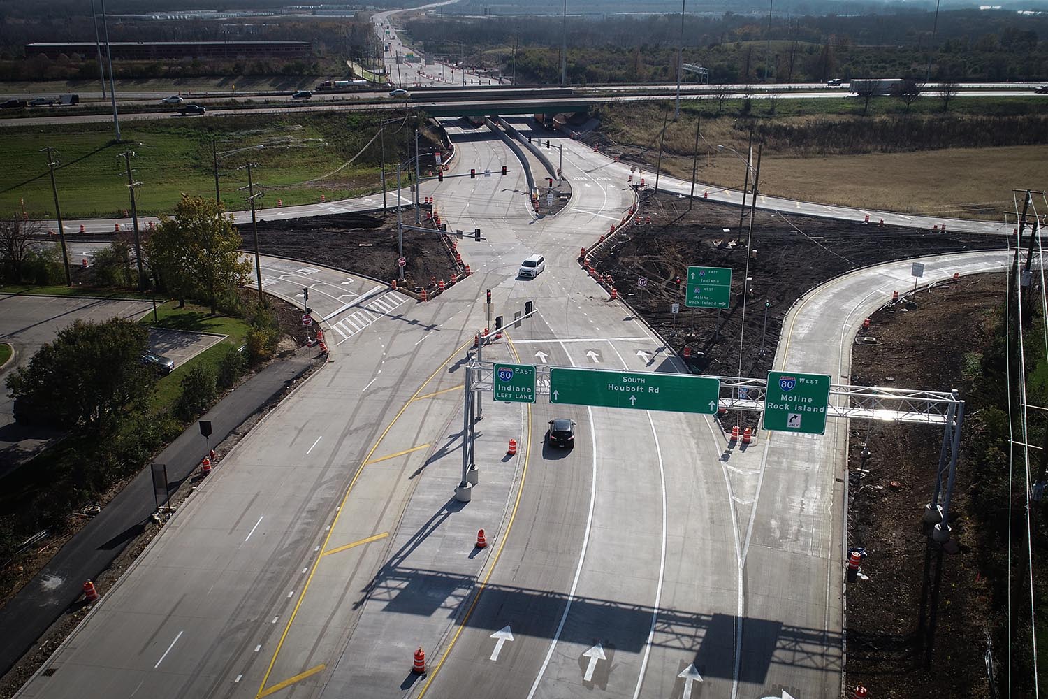 An Award Winner and a First for Illinois — The Houbolt Road at I-80 DDI ...