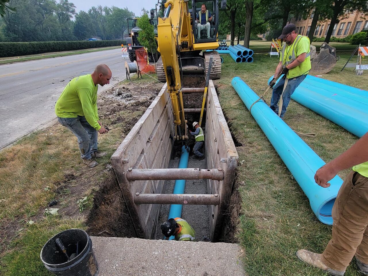Cumberland Avenue Water Main Installation – Peterson Avenue to Devon ...